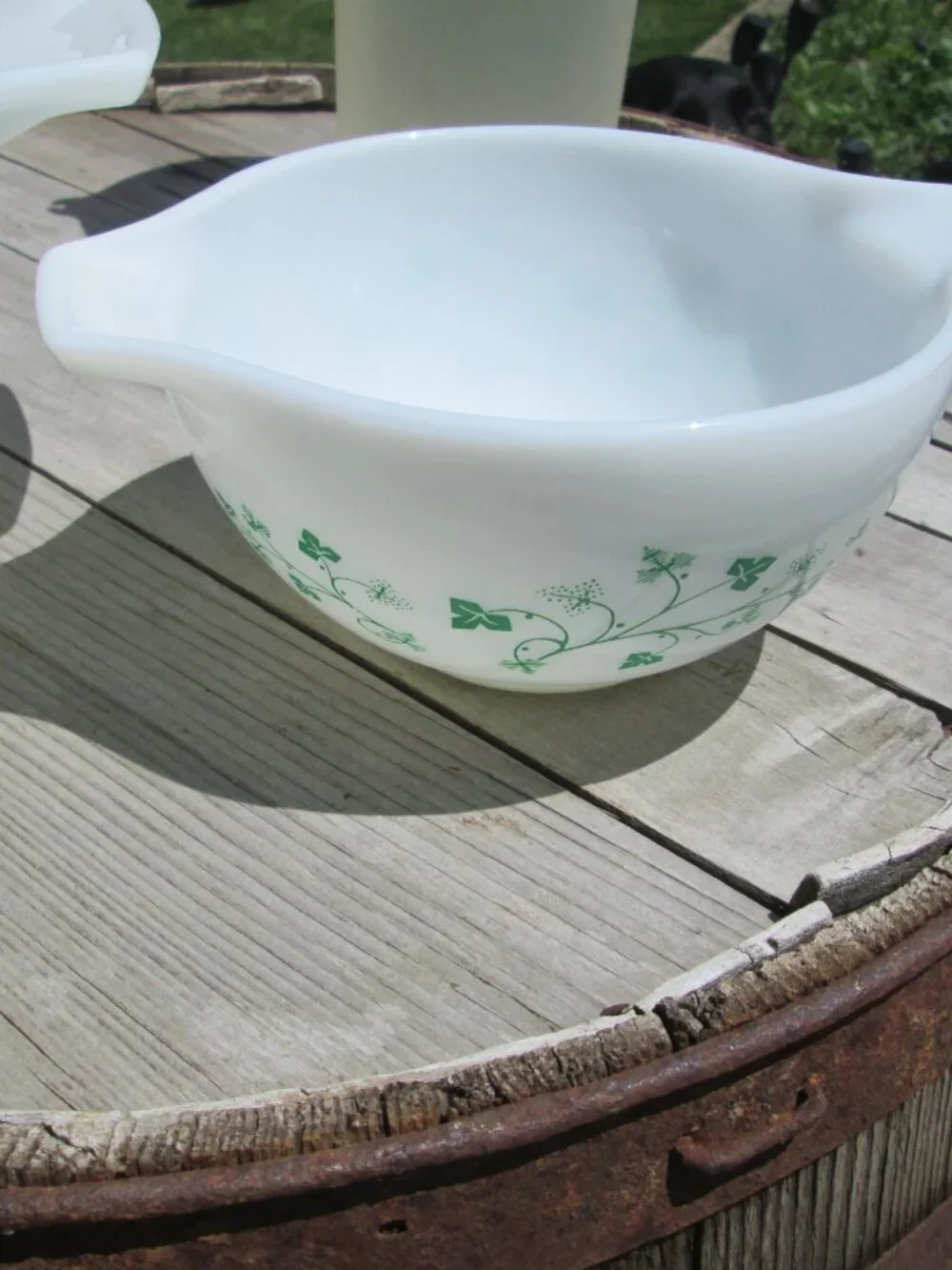 Pyrex | Dining | Rare Promotional 2 Pc The Green Ivy Pyrex Nesting ...